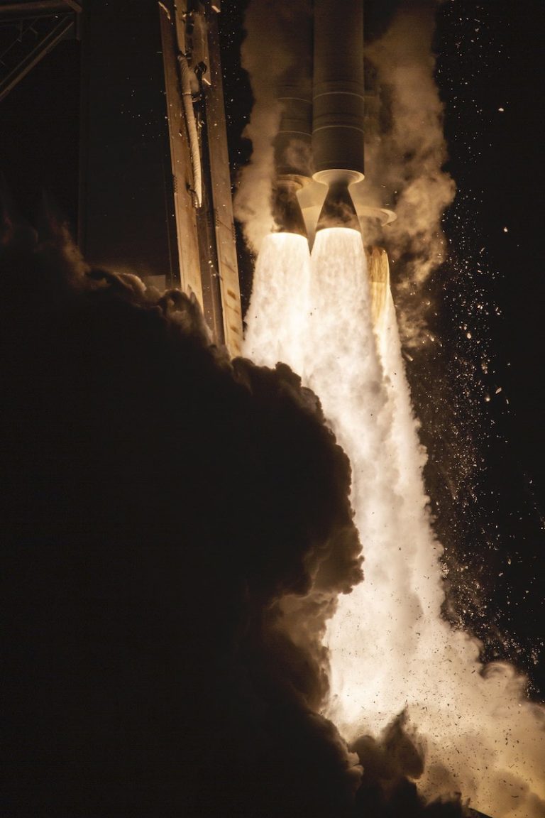 Photos: Atlas 5’s stunning climb to space at sunset – Spaceflight Now