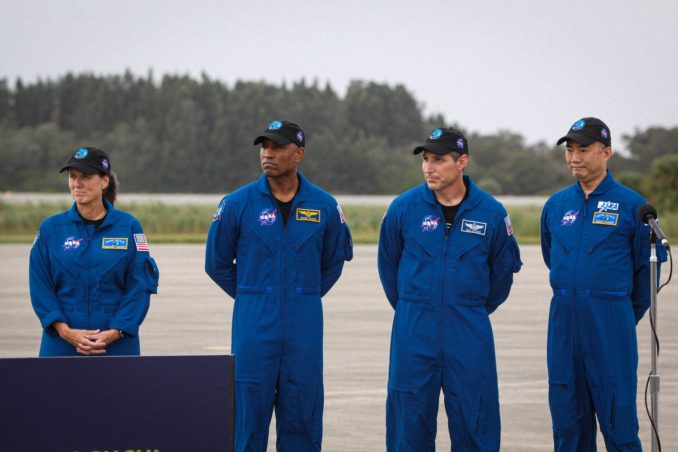 Photos: Crew-1 astronauts greeted at Kennedy Space Center – Spaceflight Now