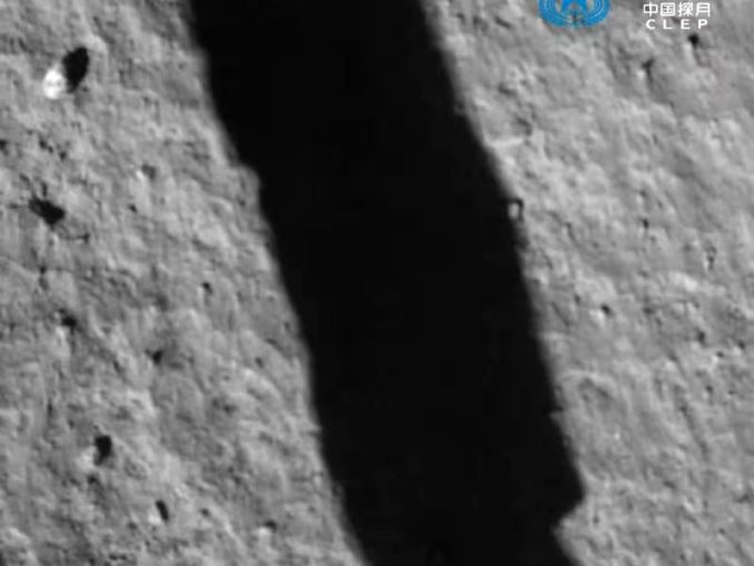 Akatsuki probe relays its first images from Venus orbit – Spaceflight Now