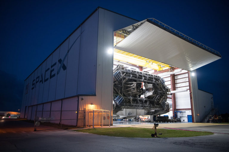 Photos: Falcon 9 and Crew Dragon roll out to pad 39A – Spaceflight Now