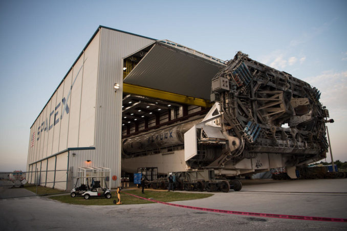Photos: Falcon 9 and Crew Dragon roll out to pad 39A – Spaceflight Now