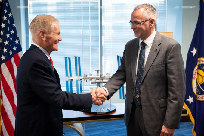 NASA announces reorganization of human spaceflight directorate ...