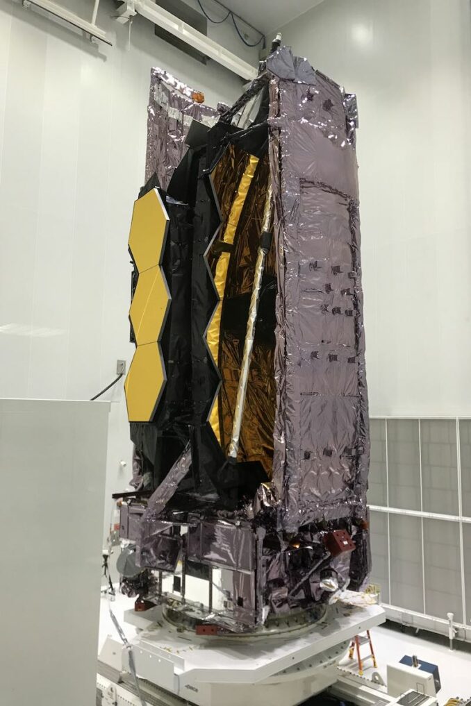 NASA shows off finished SLS moon rocket, Webb telescope – Spaceflight Now