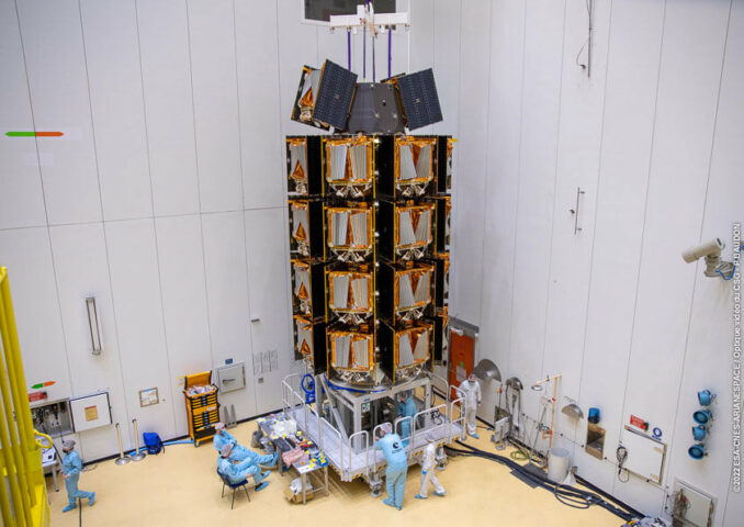 OneWeb surpasses 400 satellites with Arianespace’s first launch of the ...