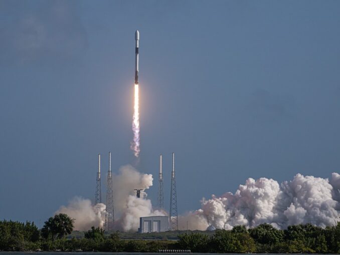 Live coverage: Rocket Lab launches Capella’s first commercial radar ...