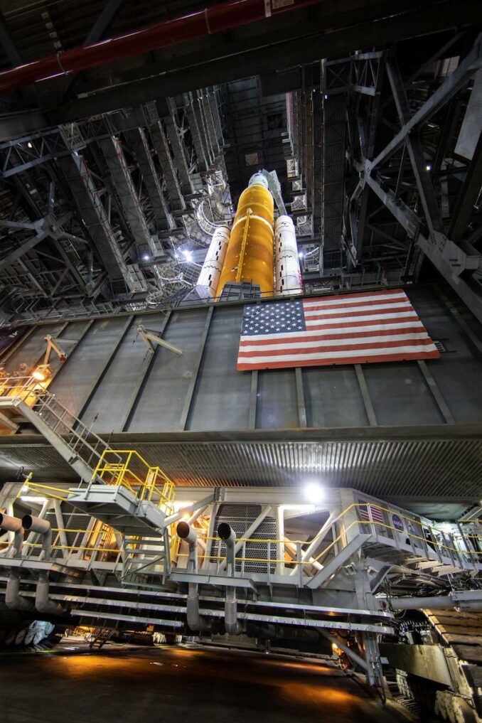 Relic of Apollo will carry NASA’s new moon rocket to launch pad ...