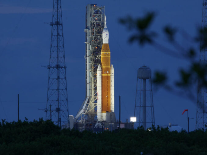 Photos: SpaceX’s autonomous spaceport drone ship – Spaceflight Now
