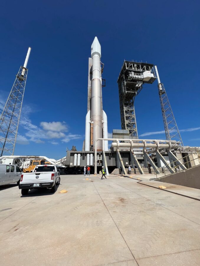 ULA’s Atlas 5 rocket moved to launch pad with U.S. military missile ...