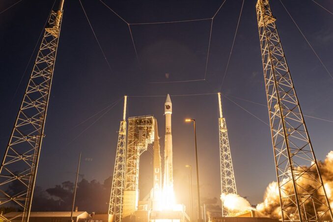Photos: Cape Canaveral’s first launch doubleheader in more than 50 ...