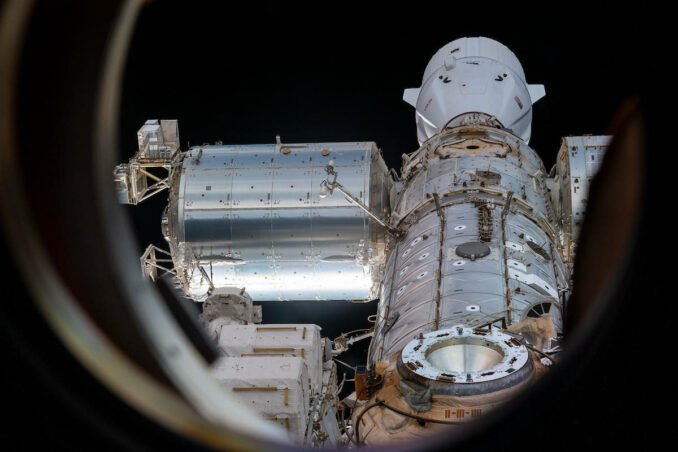 Dragon cargo ship departs space station, heads for splashdown near ...