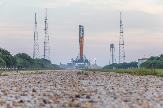 Photos: SLS moon rocket rolls to launch pad – Spaceflight Now