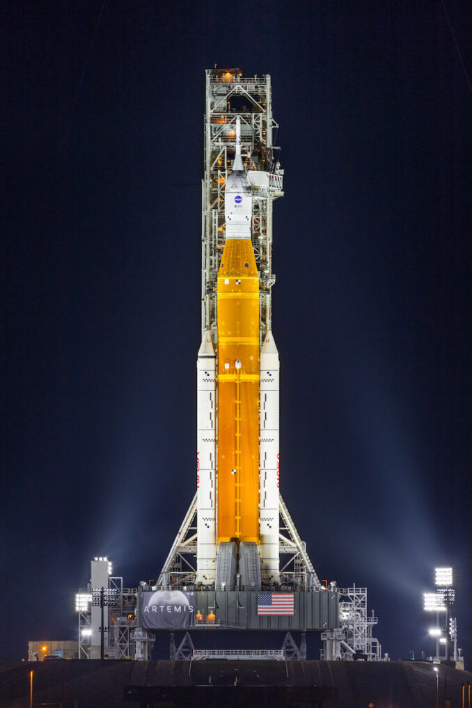 Photos: SLS moon rocket rolls to launch pad – Spaceflight Now