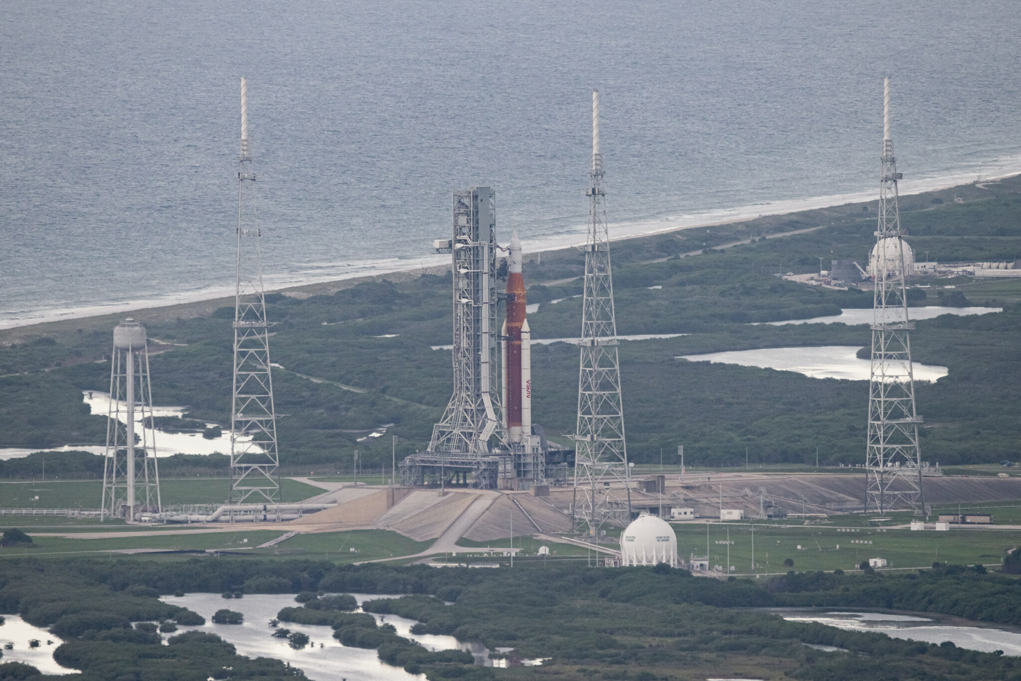 Photos: Aerial survey of Kennedy Space Center on the eve of Artemis 1 ...