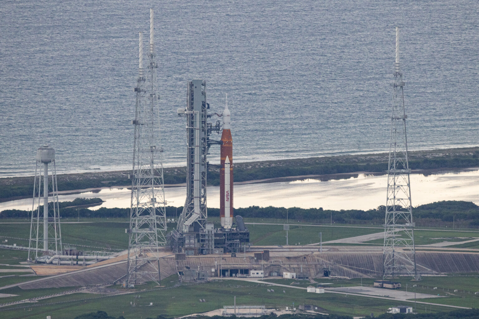 NASA proceeding with Saturday launch attempt for Artemis 1 moon mission ...