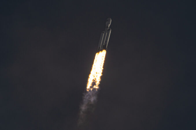 Falcon Heavy ‘simply outstanding’ on SpaceX’s first launch to geosynch ...