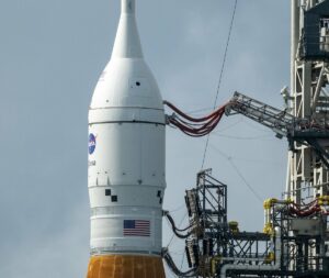 NASA clears Artemis moon rocket for Wednesday launch – Spaceflight Now
