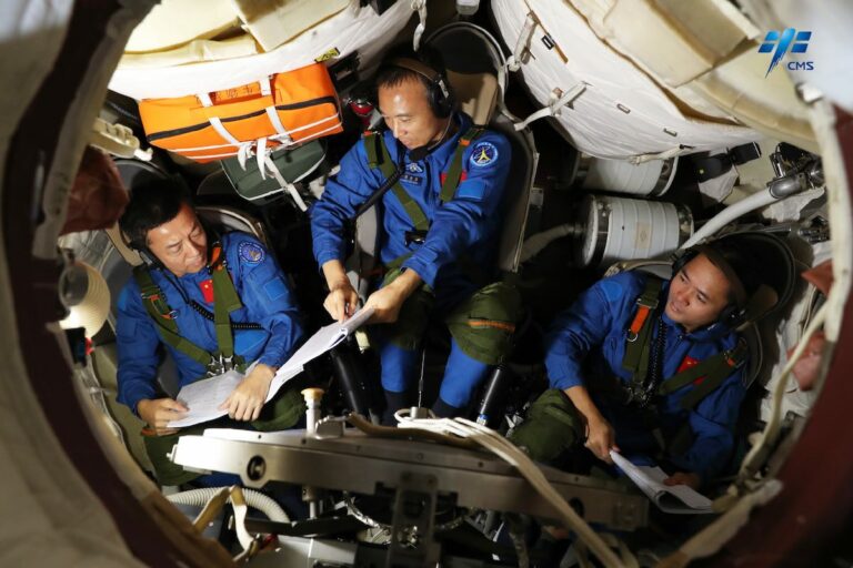 Three Chinese astronauts ready for flight to Tiangong space station ...