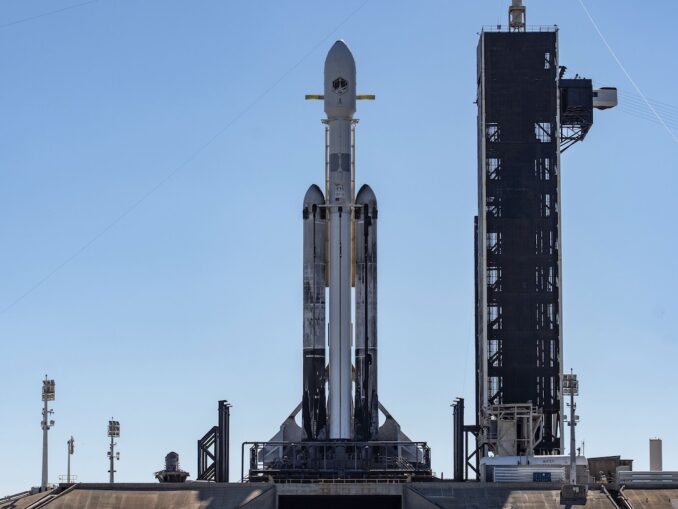 Live coverage: Rocket Lab launches Capella’s first commercial radar ...