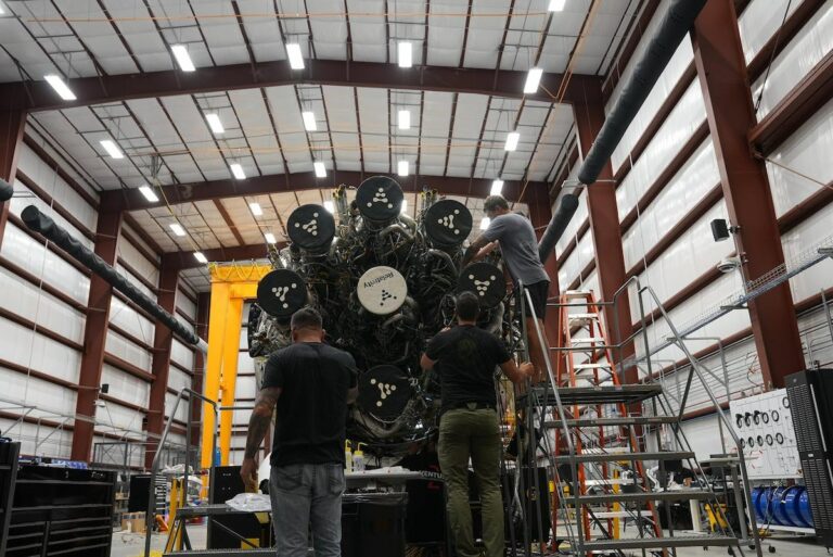 Relativity Space ready to launch 3D-printed, methane-fueled orbital ...