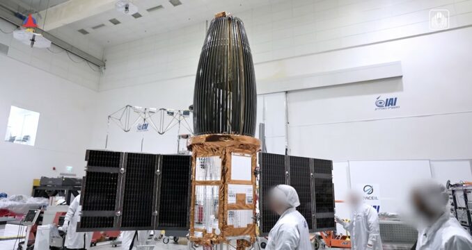 Israel launches radar spy satellite into retrograde orbit – Spaceflight Now