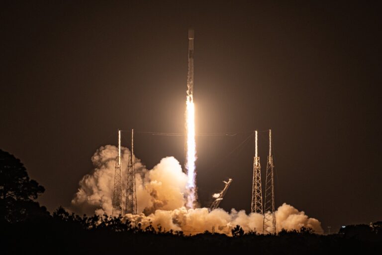 Overnight launch adds 56 more satellites to SpaceX’s Starlink fleet ...