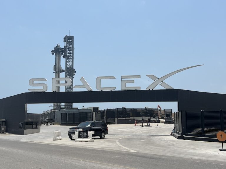 SpaceX accomplishes first soft splashdown of Starship, Super Heavy ...