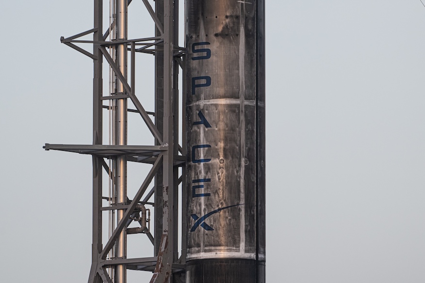 SpaceX scrubs Northrop Grumman Cygnus spacecraft launch to the ...
