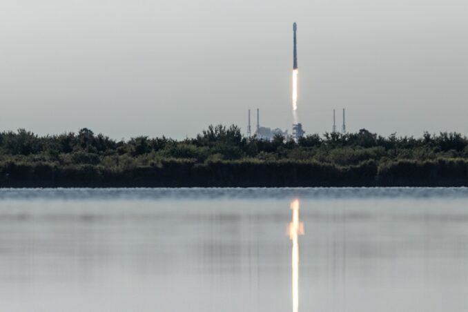 SpaceX launches 2nd pair of Maxar’s WorldView Legion satellites on ...