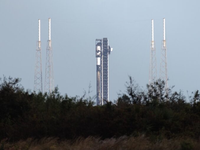 Live coverage: SpaceX launches 60 more Starlink satellites ...