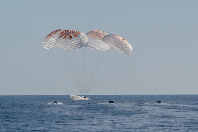 SpaceX Dragon Freedom splashes down off coast of Florida, ending Crew-9 ...