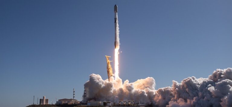 SpaceX flies 24 Starlink satellites on its 100th Falcon 9 rocket launch ...