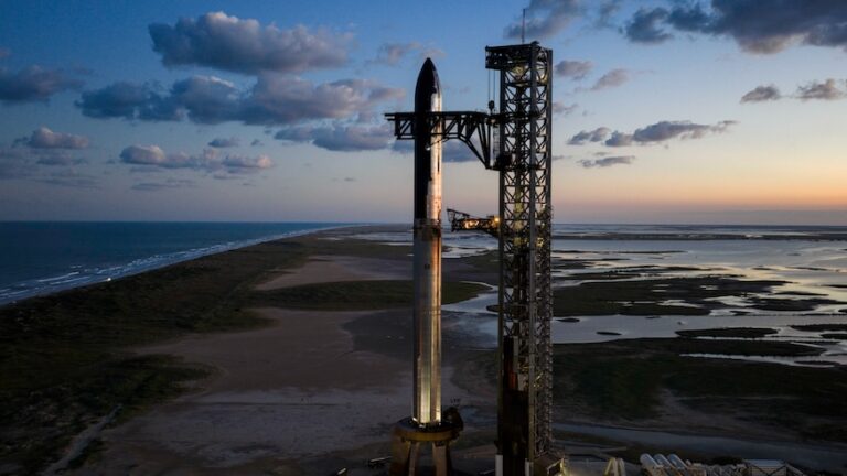 Launch preview: SpaceX to launch final Version 2 Starship-Super Heavy ...