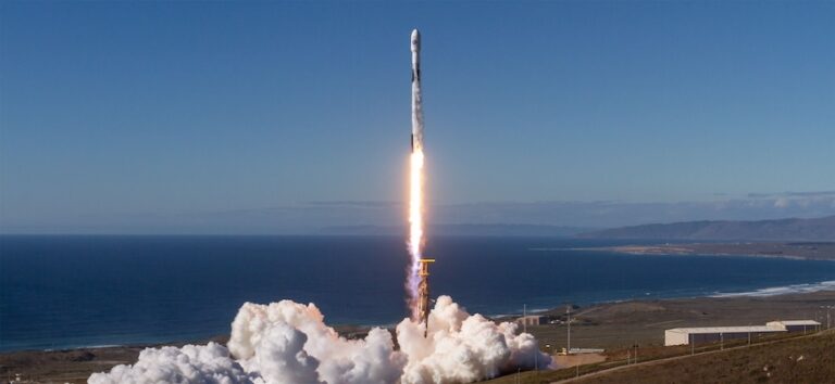 SpaceX launches 2nd batch of satellites for Space Development Agency ...